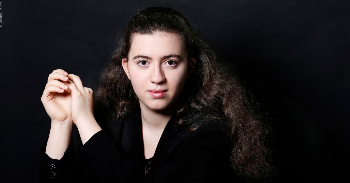 «Une barque sur l'océan» – Marie-Ange Nguci